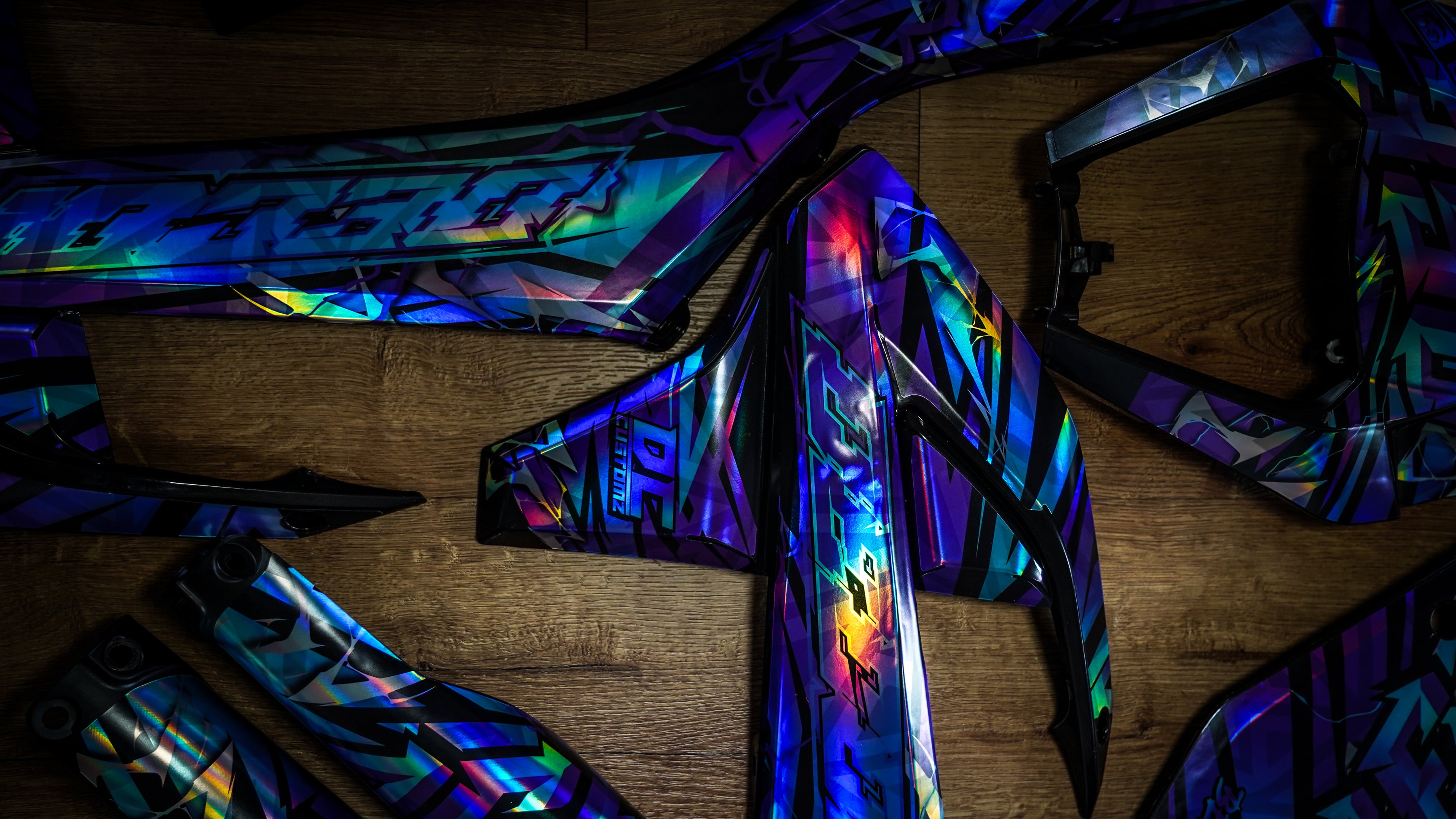 FULL CUSTOM GRAPHICS – Decora Customz